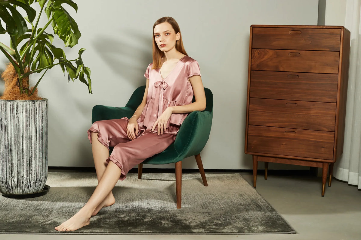 Best Silk Pajamas for Women: Luxurious Comfort Meets Timeless Elegance ...
